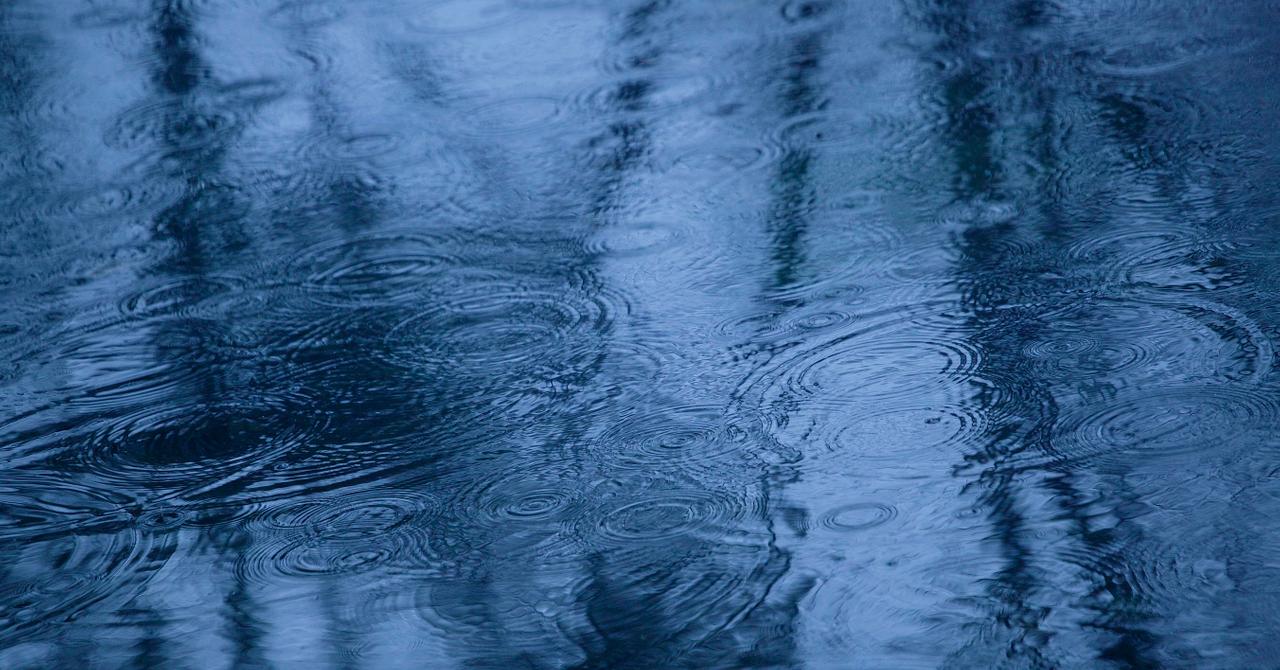 Is April Showers a Real Thing? The Forecast Seems to Think So