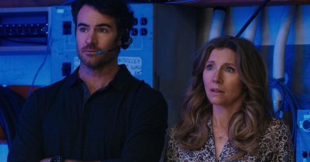 Do Johnny and Kate Get Back Together in 'Firefly Lane'? Why Did they ...