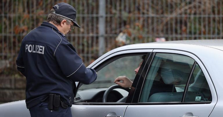 Do Cops Have To Tell You Why They Pulled You Over?