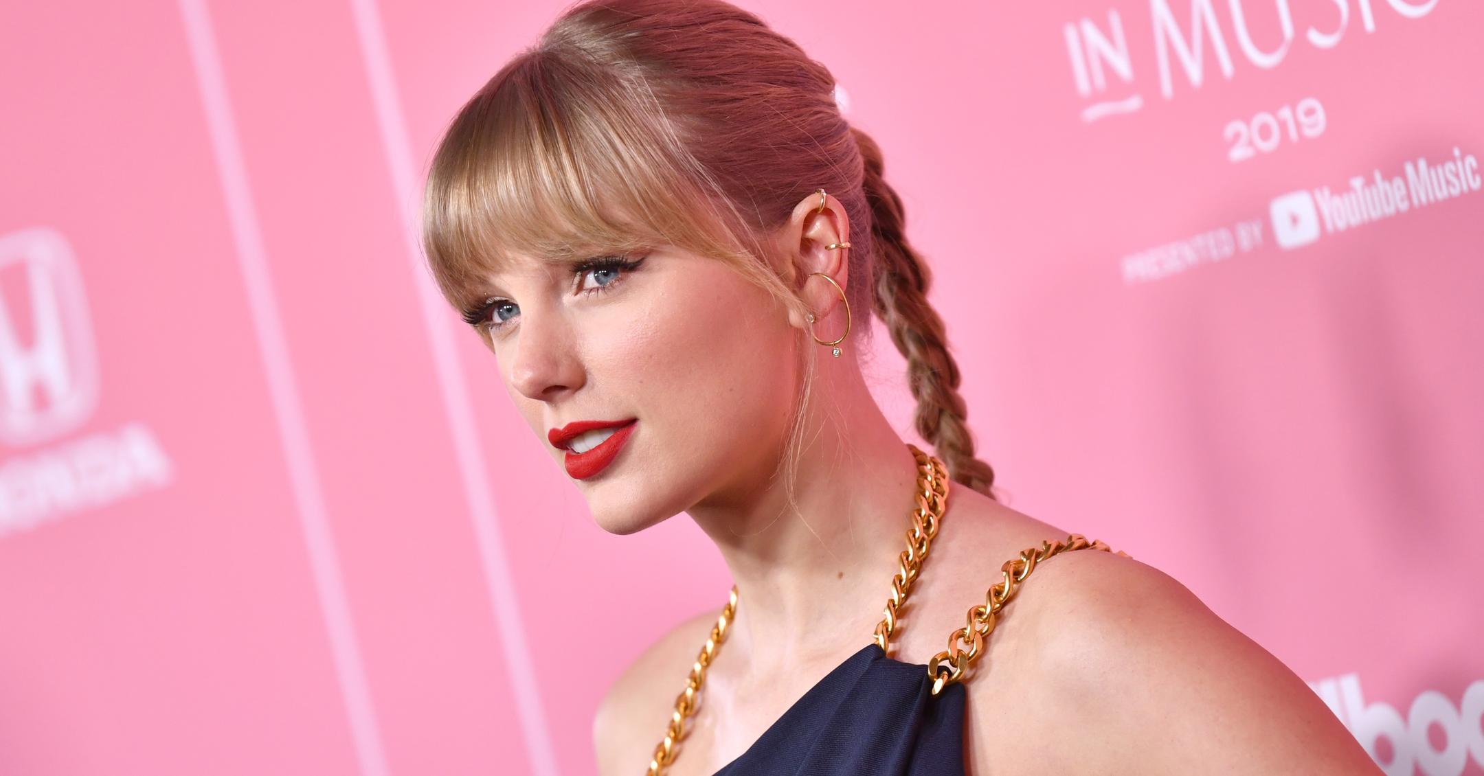 Here Are the Funniest and Most Relatable Taylor Swift "Folklore" Memes