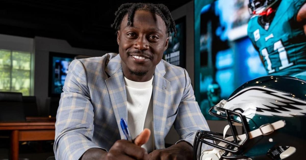 What Book Was A.J. Brown Reading at the Super Bowl?