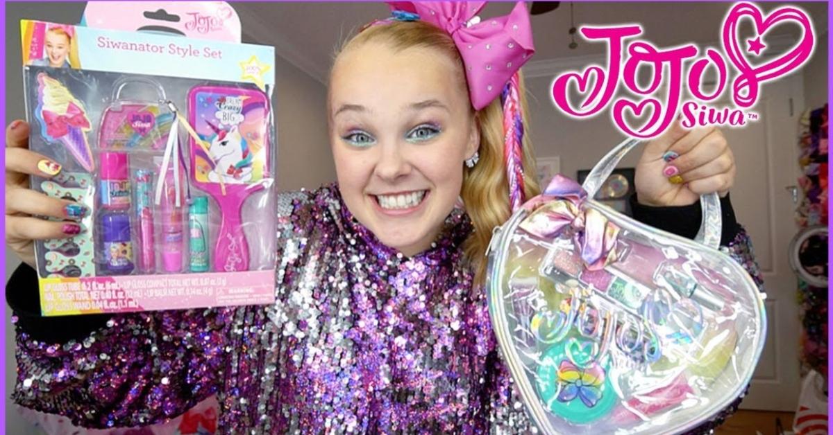 JoJo Siwa's Claire's Makeup Kit Tests Positive for Asbestos — Update
