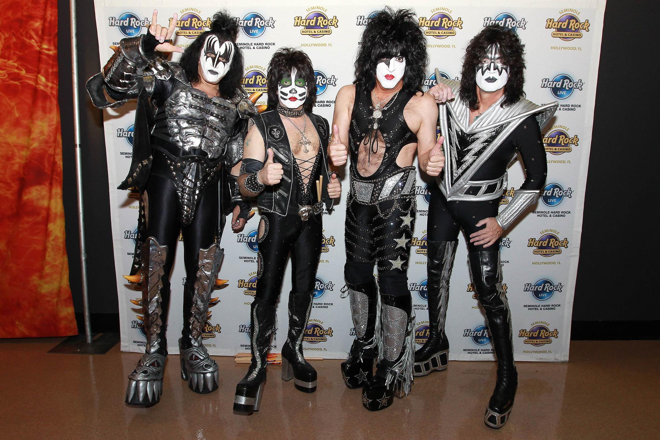 Why Did Kiss Wear Makeup? The Band Is Iconic for a Reason