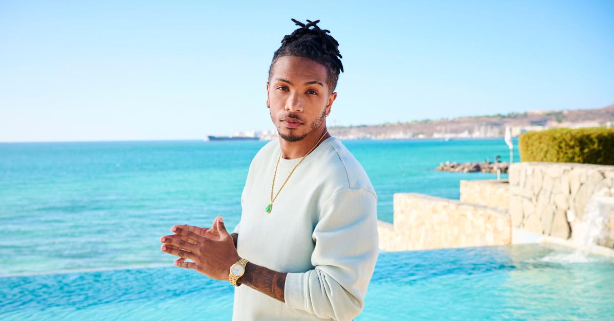 'MILF Manor's Cast Is Full of Moms Looking for Love ... With Each Other's Sons