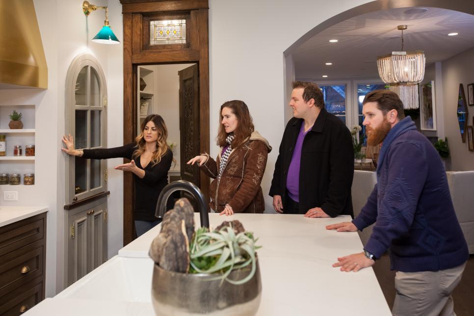 Why 'Flipping Across America' Host Alison Victoria Looks Familiar