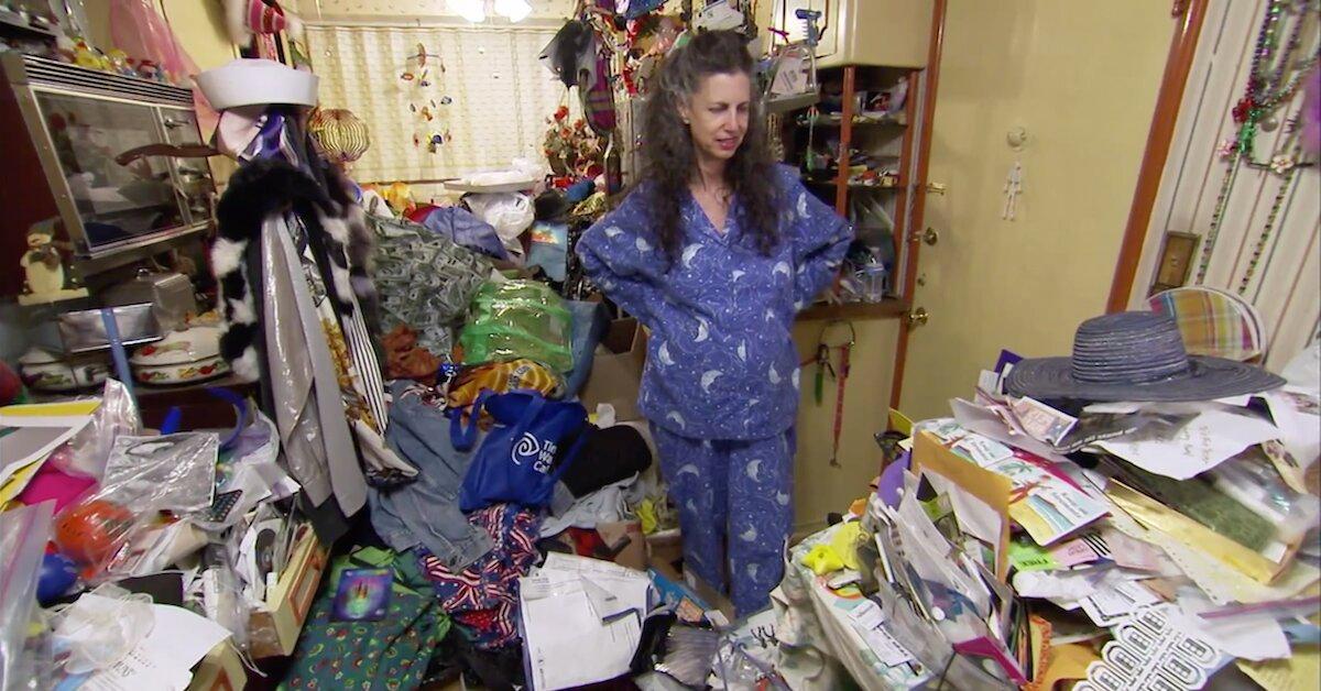 What Happened to Louise From 'Hoarding: Buried Alive'? It's a Sad Outcome
