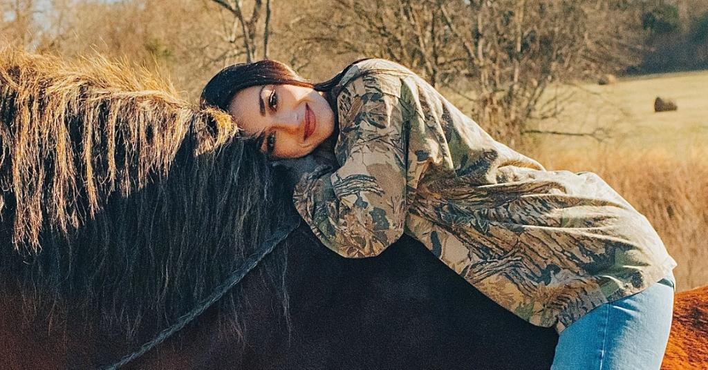 Kash Patel's Girlfriend Is a Country Music Singer — Kind Of