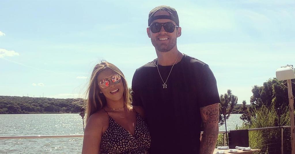 Is Singer Brett Young Married? Details!