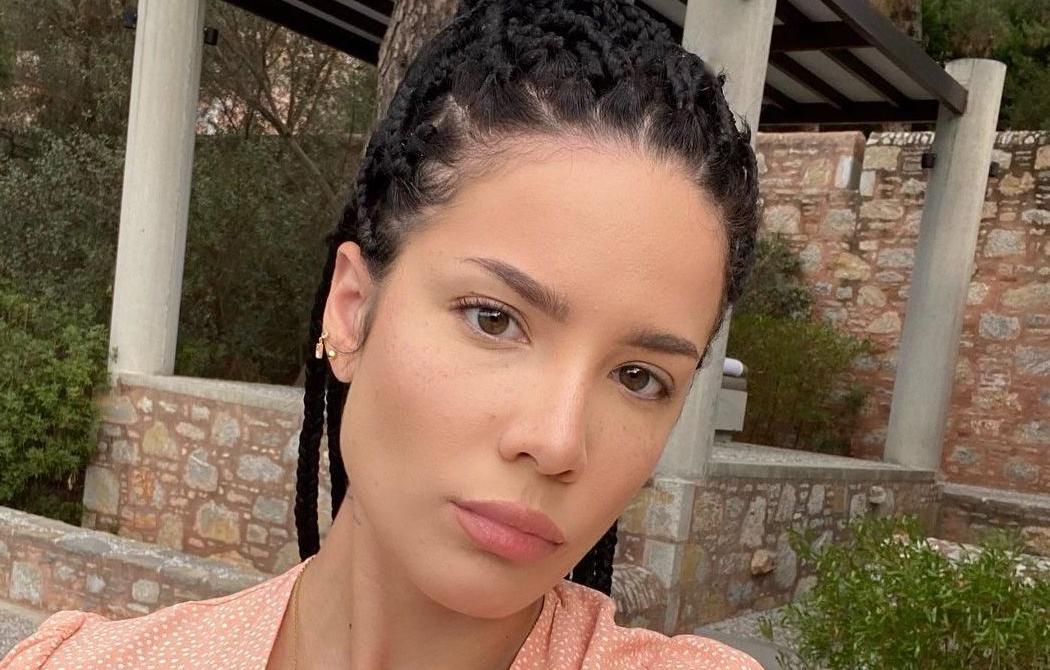Does Halsey Have an Eating Disorder? Details on the Singer's Struggles