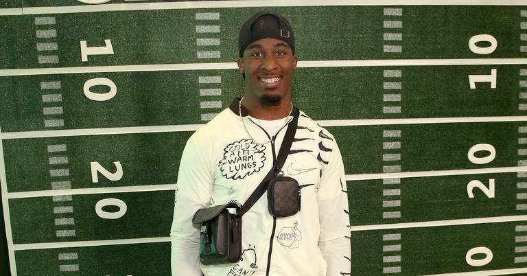 What Happened to Breece Hall? Jets Rookie Was Carted Off