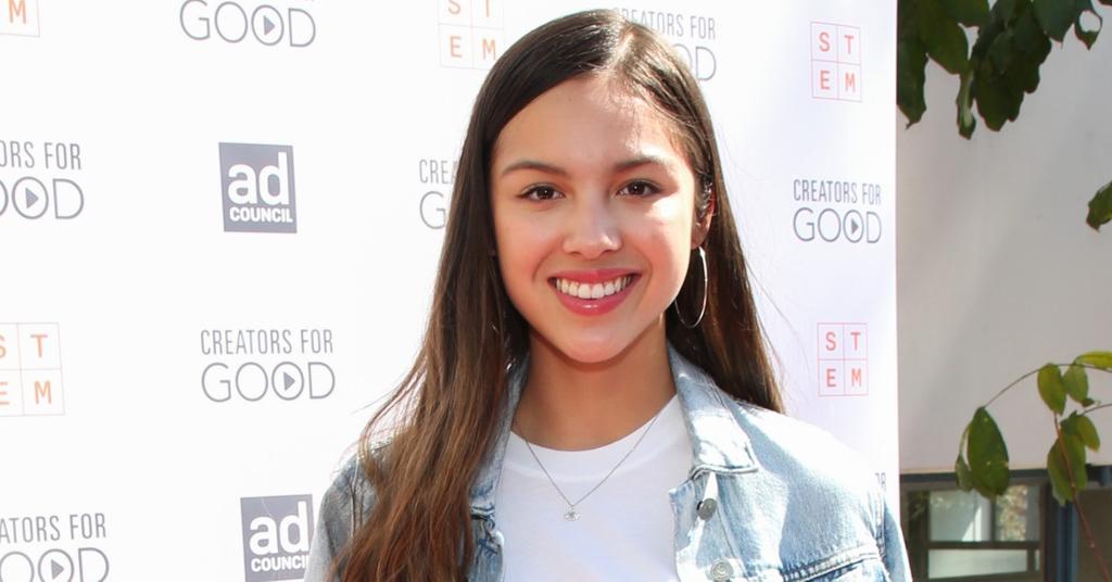 Nini, 'High School Musical: The Musical's Protagonist' Beats Gabriela