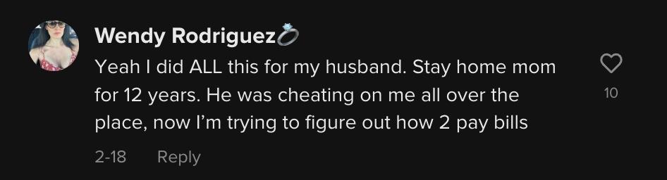 TikTok Creator Estee Williams Embodies the 1950s Housewife