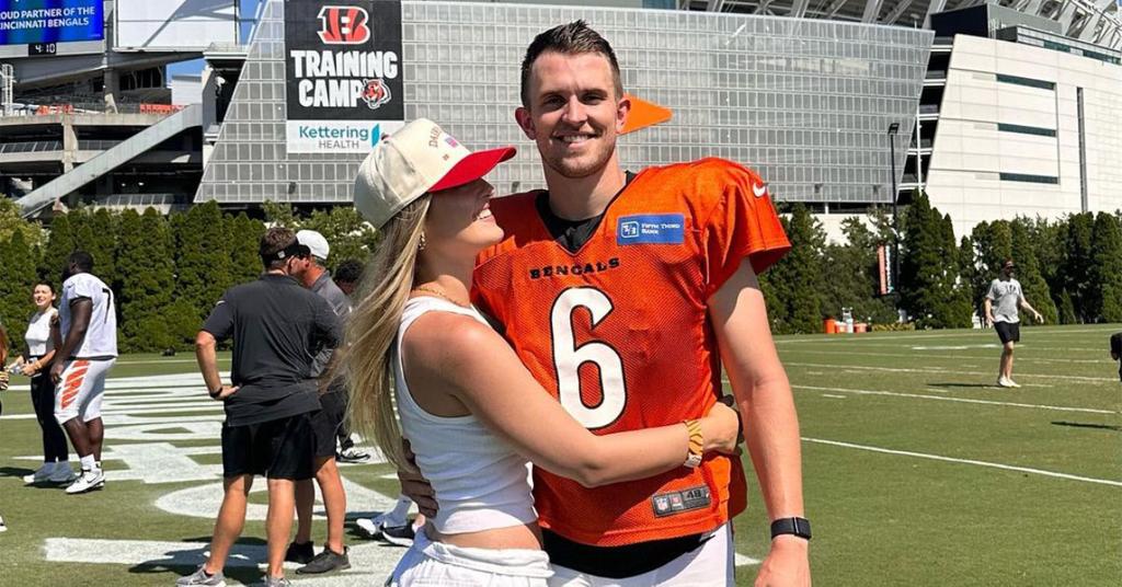 Who Is Jake Browning Dating? Let's Meet Stephanie Niles