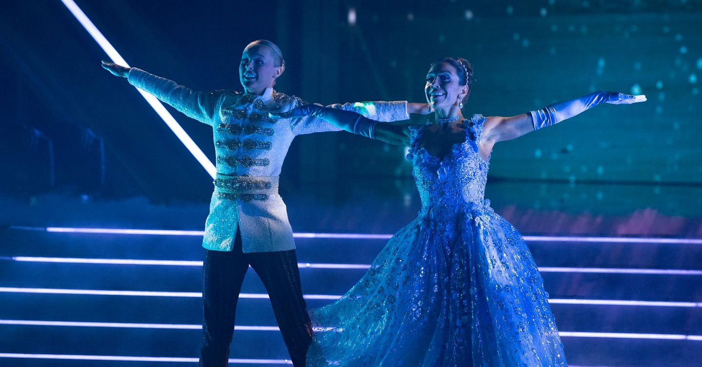 Why Is JoJo Siwa Dancing With a Girl in ‘DWTS’?
