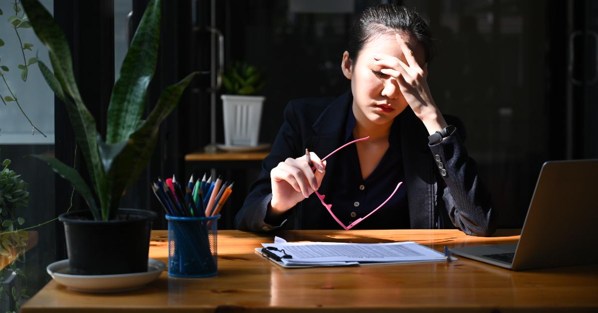 Boss Asks Worker to Train Replacement He Had Take Over Her Job