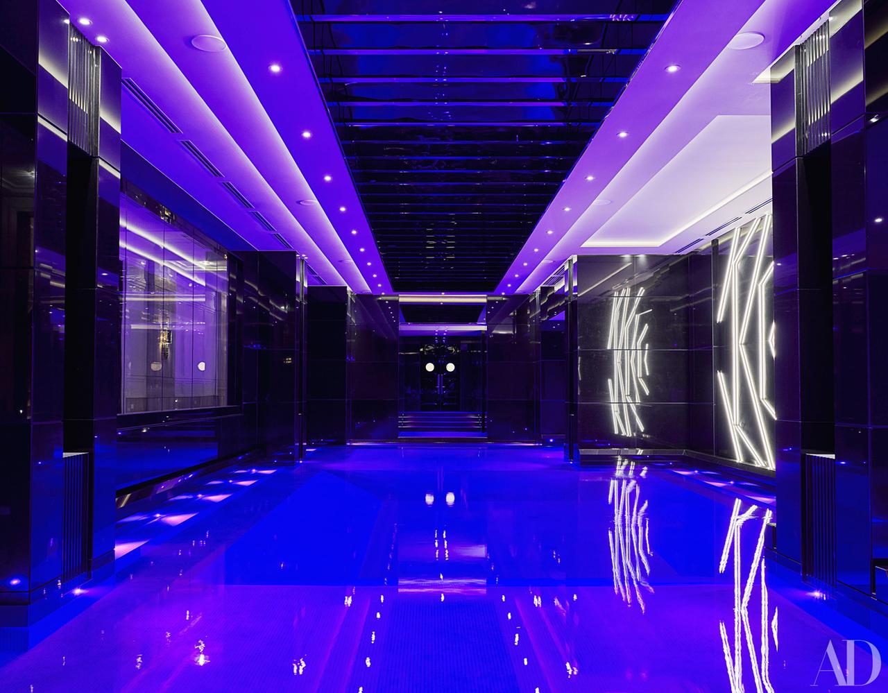 Drake's House Looks Like the Mall of Your Nightmares