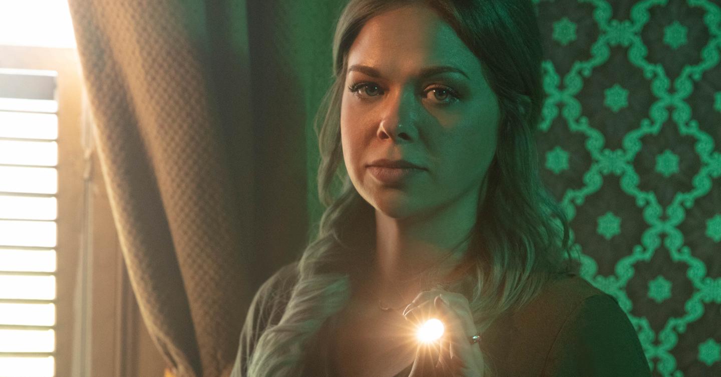 Who's In the 'Ghost Hunters' Reboot? Meet the New Cast