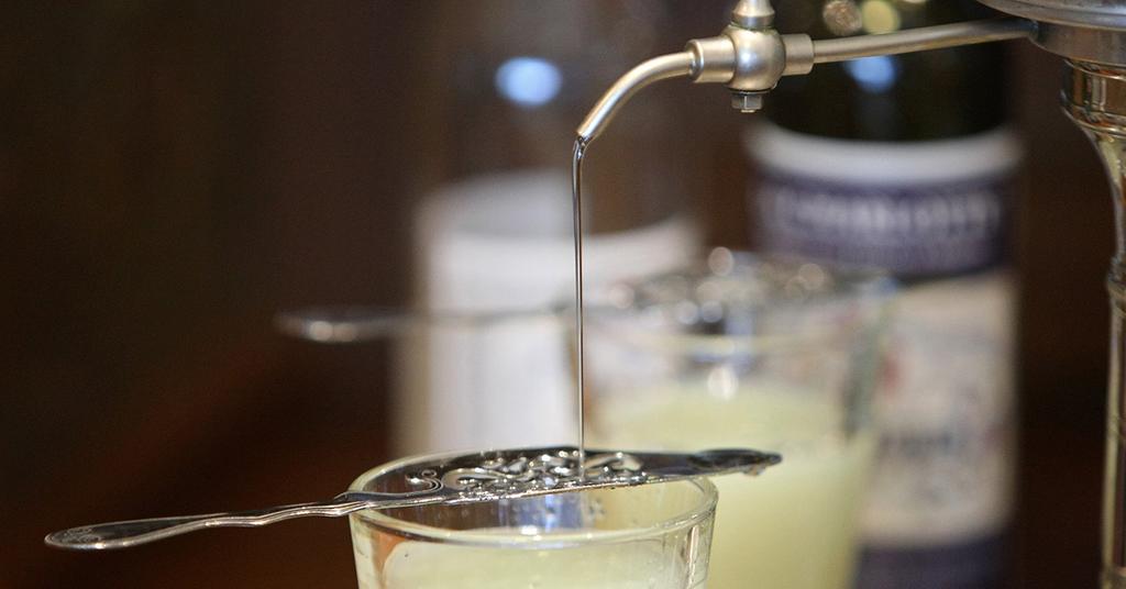 Does Absinthe Really Cause Hallucinations? It Does on 'You'