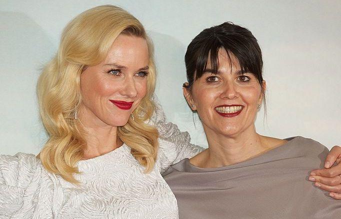 'The Impossible' Real Family: See the Álvarez-Belón Family Now