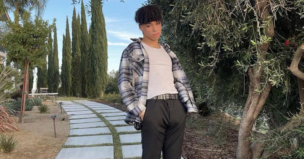 Who Is Larray Dating? He Hasn't Been Single Since Mid-2019