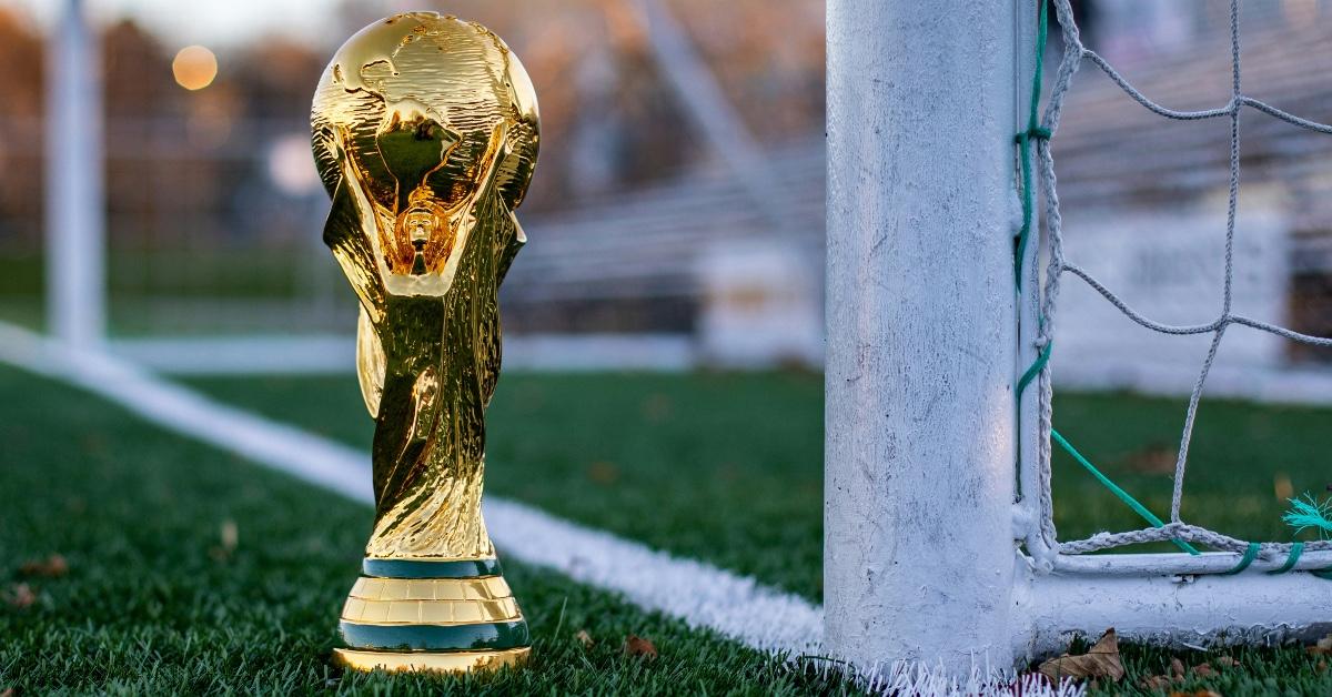 Why Is Peacock World Cup in Spanish? Is English Available? - Shigjeta.net