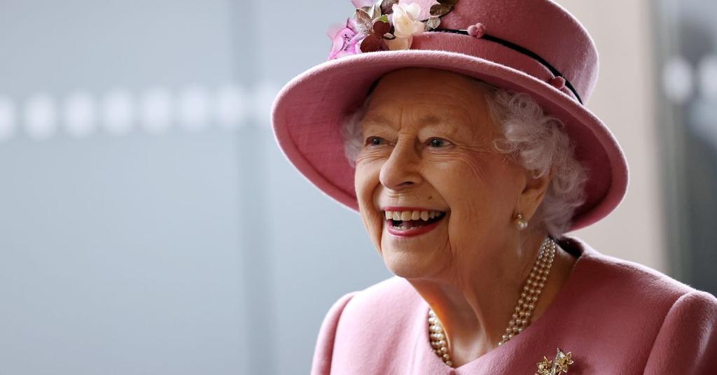 Queen Elizabeth's Funeral Was Very Meme-Worthy