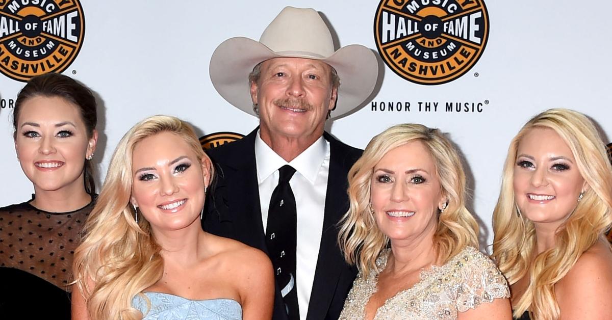 Alan Jackson’s 3 Daughters Pregnant at the Same Time - Shigjeta.net