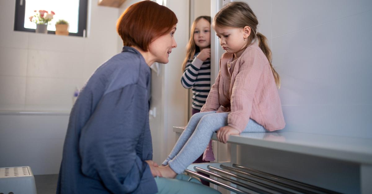 Distressed Partner Calls Out “Helicopter” Mom in Viral Post