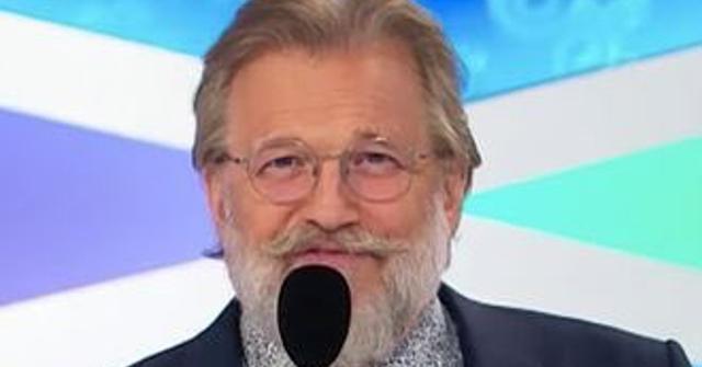 What Happened to Drew Carey's Hair? The Comedian Shows off the Gray What Happened to Drew Carey's Hair? The Comedian Shows off the Gray