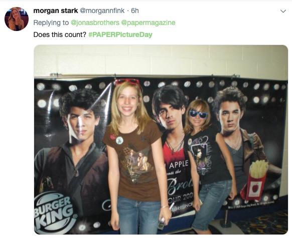 Funny Jonas Brothers Awkward Family Photos Spread Sparks a Ton of Memes