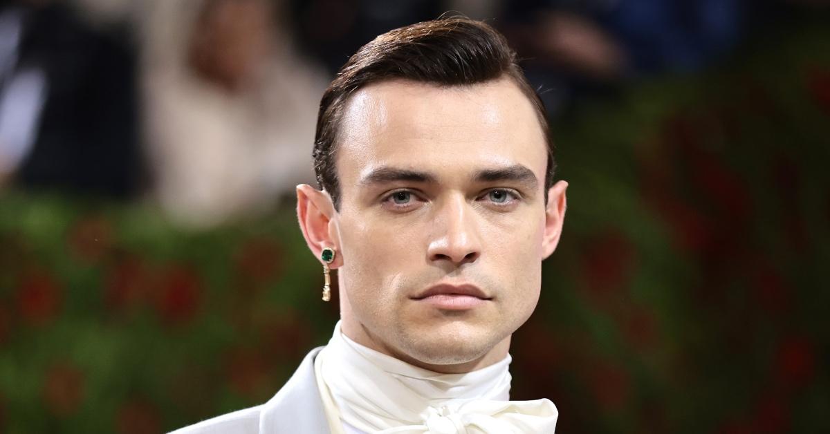 Thomas Doherty's Dating History Includes a Former Co-Star