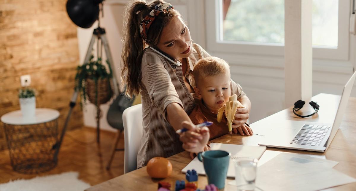 Stay-At-Home Mom Terrified After Husband Asks for Divorce, Warns Others