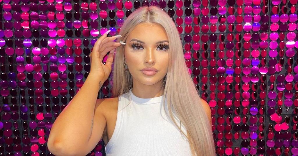 Who Is TikTok Star Jade Amber's Baby Daddy? Unsolved Mystery