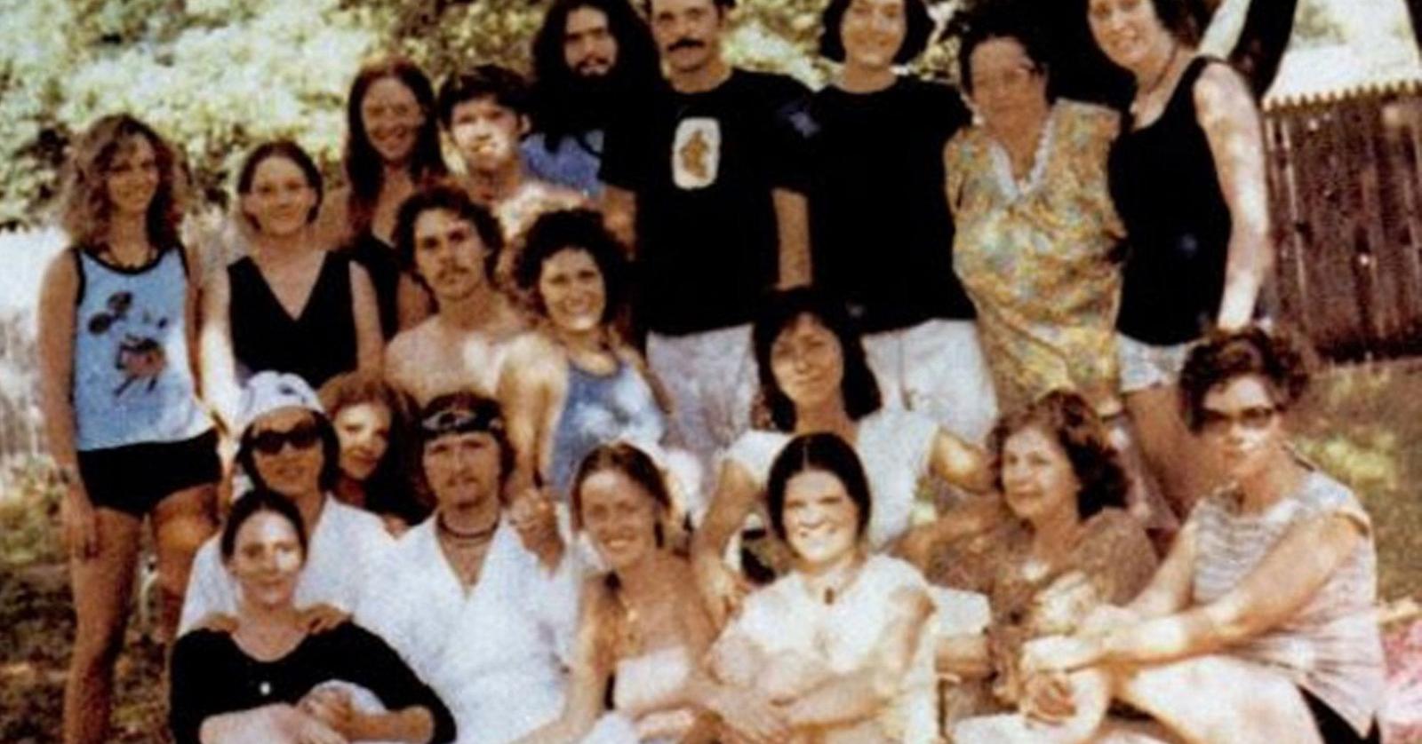 Has There Ever Been A Female Cult Leader Heres A List