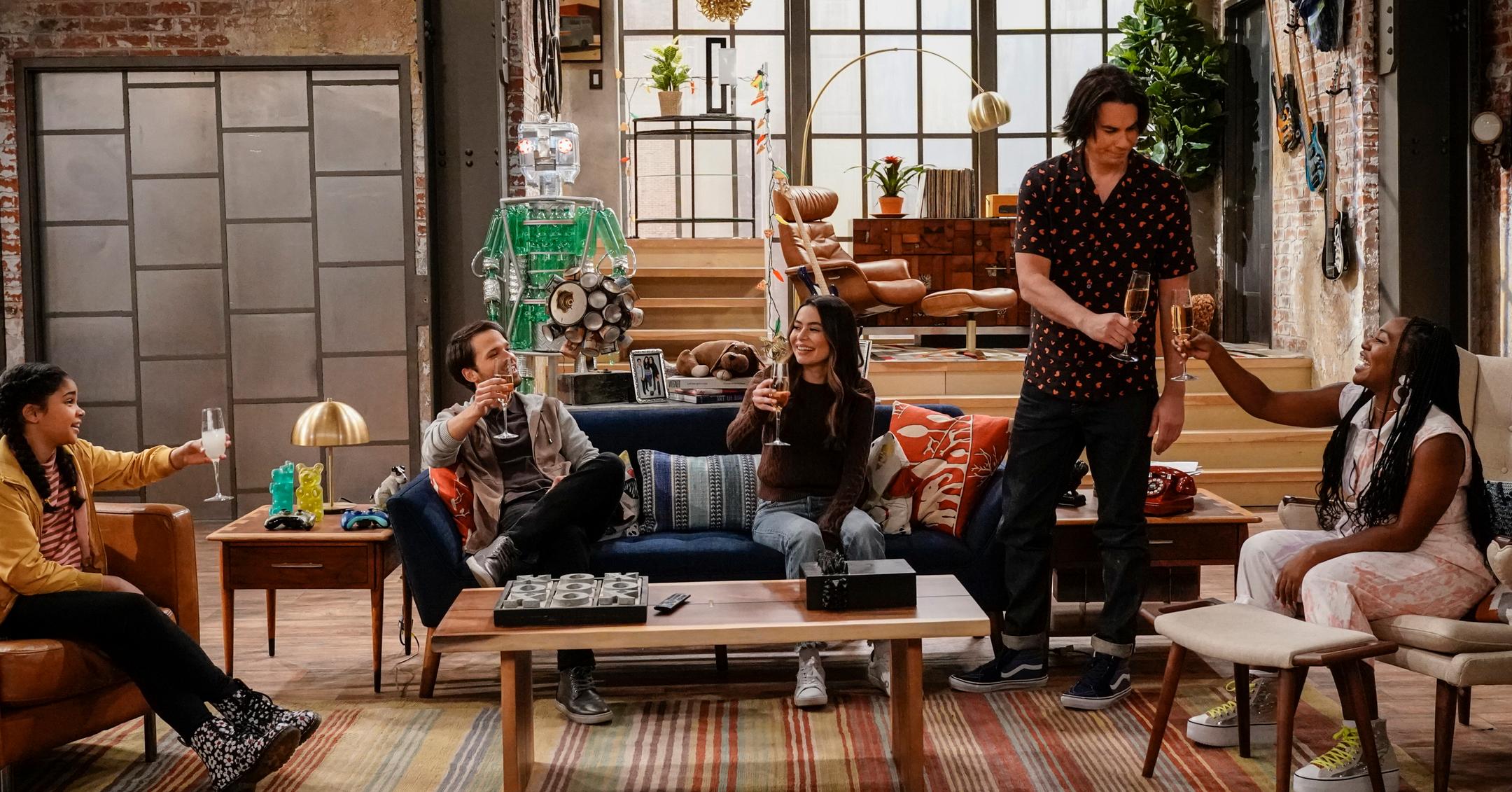 Jerry Trainor Divulges Deets About the ‘iCarly’ Reboot