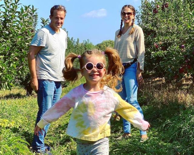 Sutton Foster Is Married and Has a Baby: Get to Know 'Younger' Star