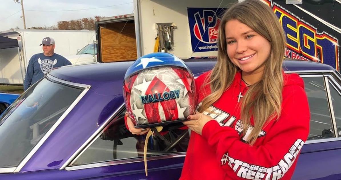 Street Outlaws Hot Girl