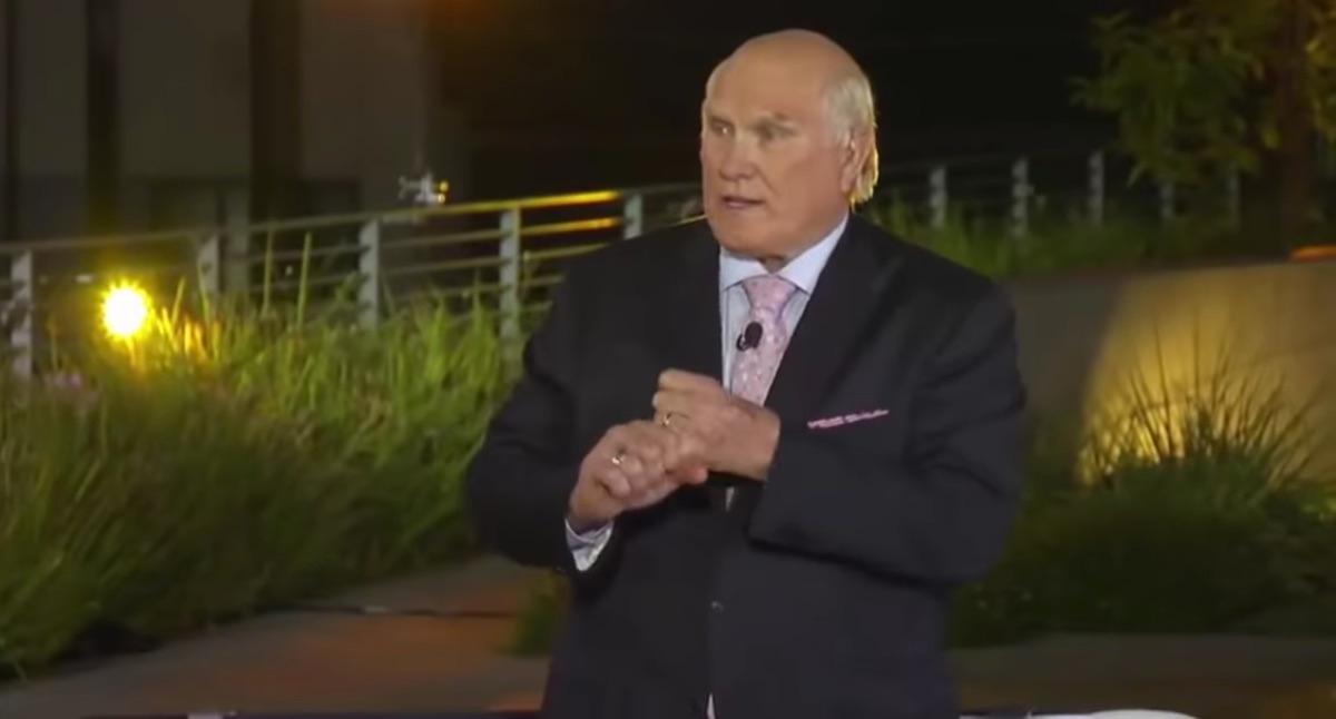 What Happened to Terry Bradshaw's Eye? Gash on Face Explained