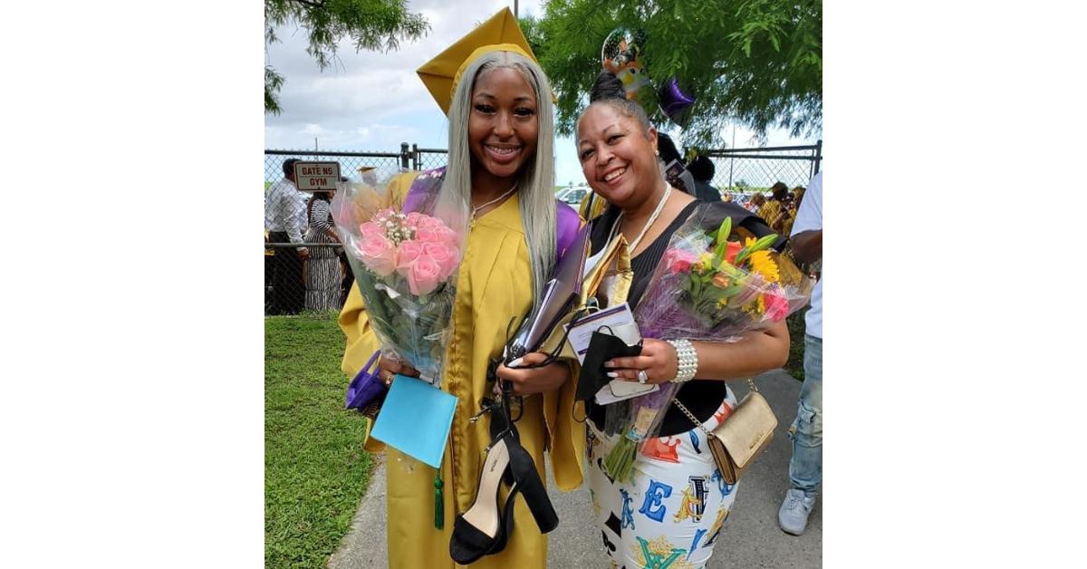 Teen Gets Booted From Restaurant for "Revealing" Graduation Outfit