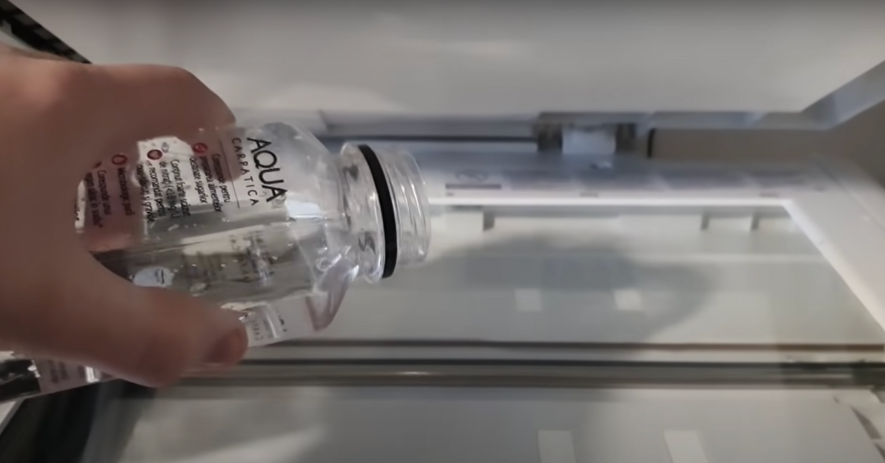 What Happens When You Photocopy Water? Here's What It Looks Like