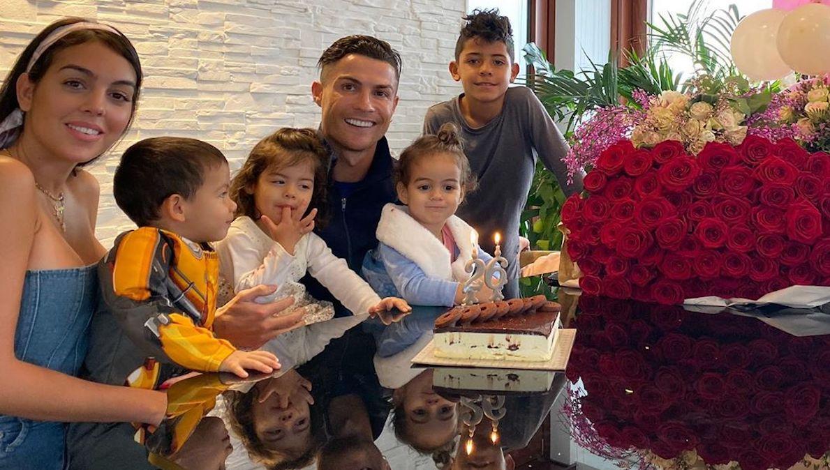Is Cristiano Ronaldo Married? Relationship Update