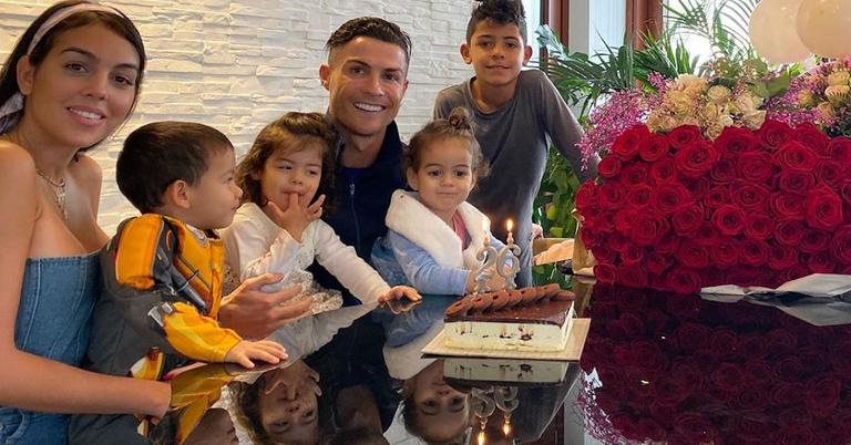 Is Cristiano Ronaldo Married? Relationship Update
