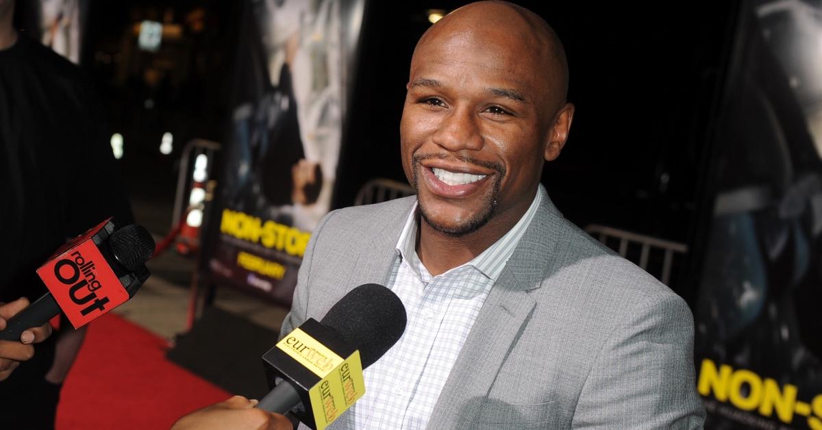 Has Floyd Mayweather Ever Lost a Fight? Logan Paul Has No Chance