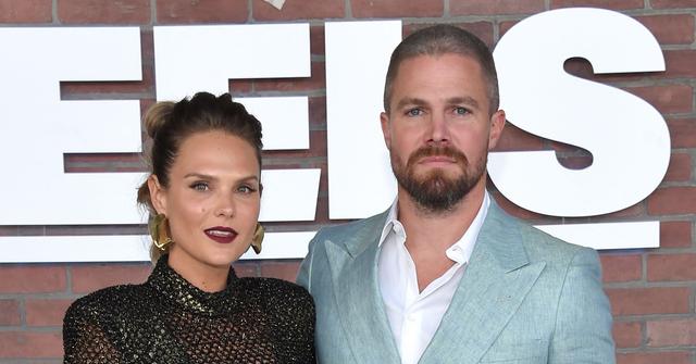 Here's What We Know About Stephen Amell's Wife, Cassandra