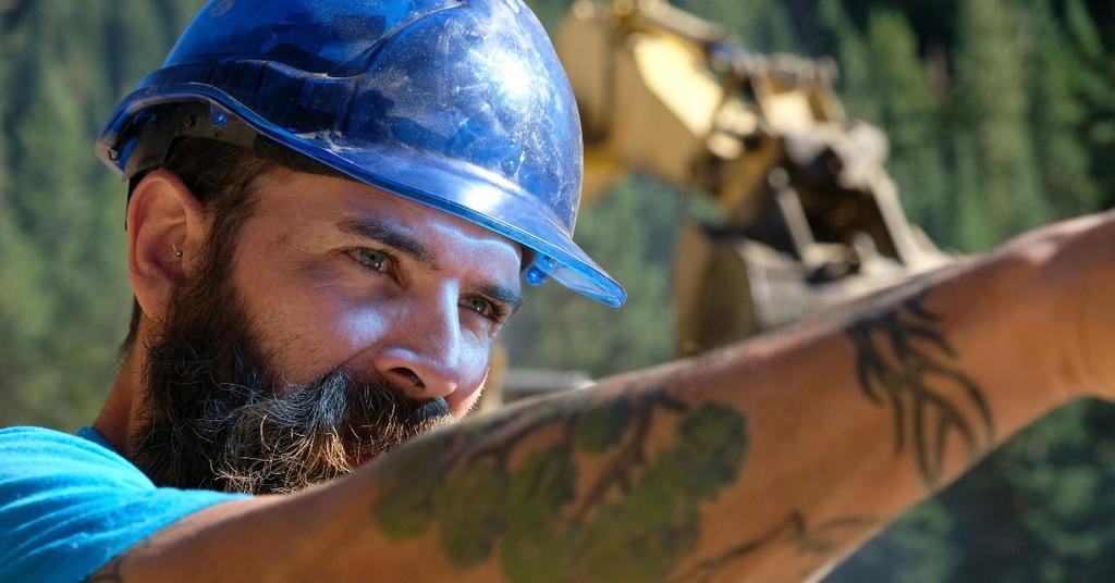 'Gold Rush' Star Fred Lewis's Wife, Khara Lewis, Is Pretty Incredible