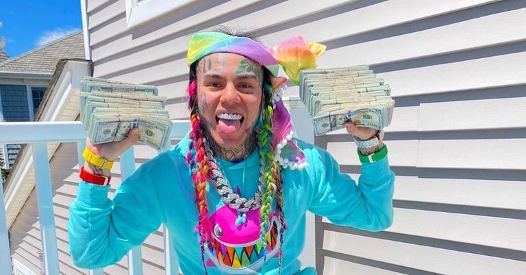 Rapper Tekashi 69 Has a New Spinning Chain — And It's $1 Million