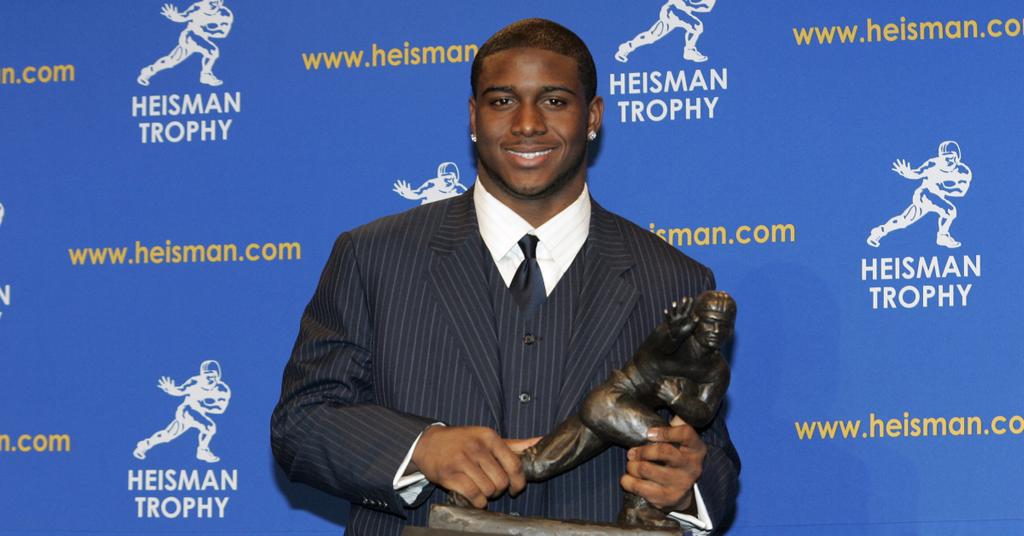 Reggie Bush Won the 2005 Heisman Trophy, Returned It in 2010, and Now ...