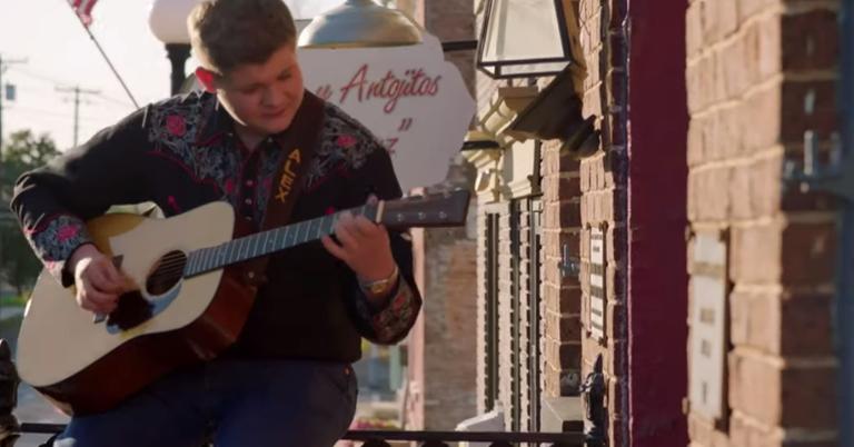 Alex Miller From 'American Idol' Is a Talented Singer and Country Fan