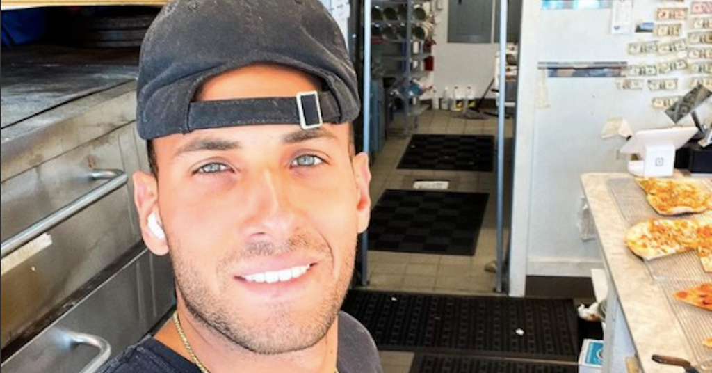 Where Is Peter's Pizza Restaurant on 'The Bachelorette'?