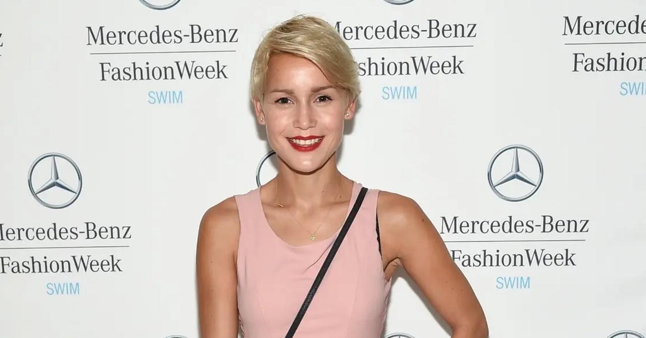 Ryan Reynolds's Dating History Includes Numerous A-Listers